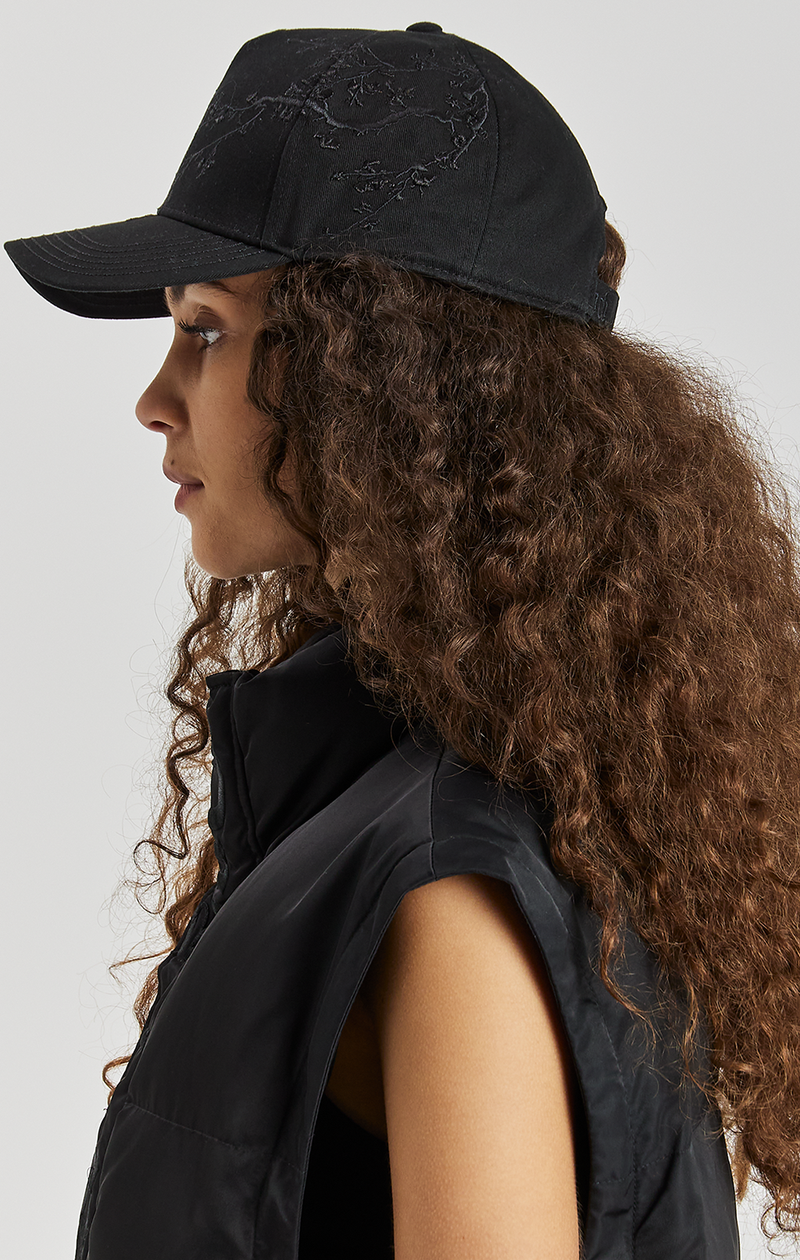 ONLY THE BLIND - BLACK BLOSSOM CAP